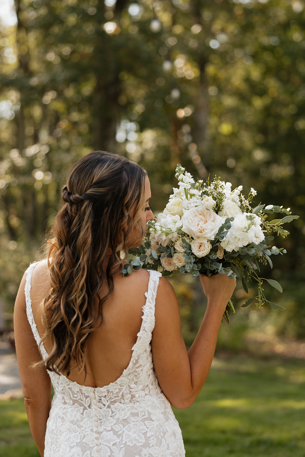 Capturing the Magic of a Fall Wedding in Tennessee - cayleighely.com