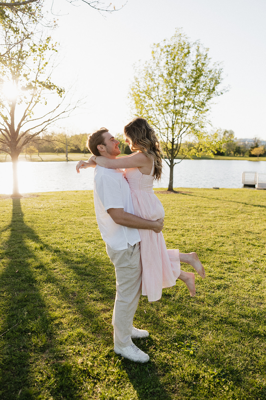 Sweet Summertime Romance: Selina & Jeff’s Harlinsdale Park Engagement ...
